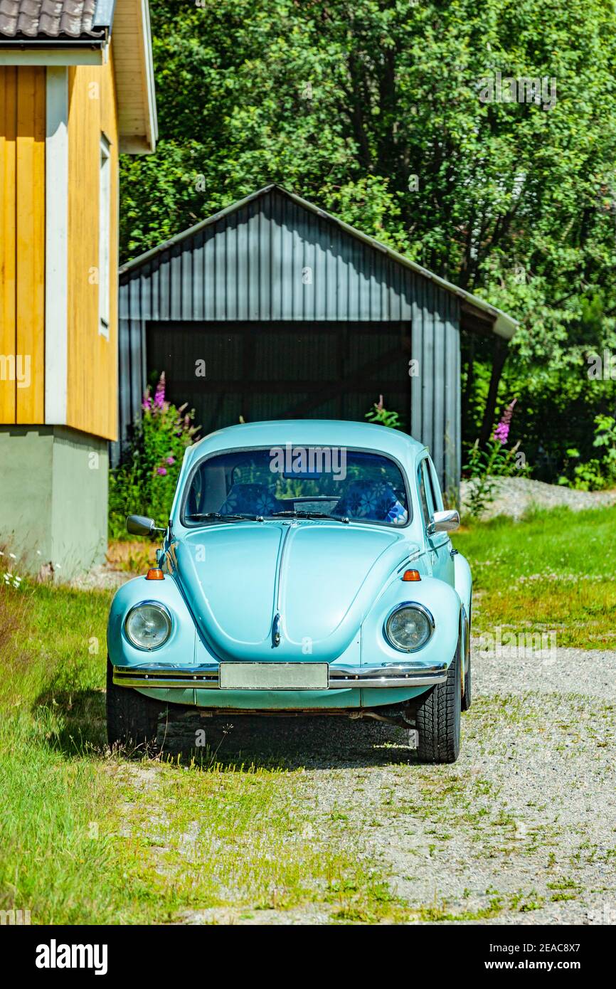Light blue vw beetle hi-res stock photography and images - Alamy
