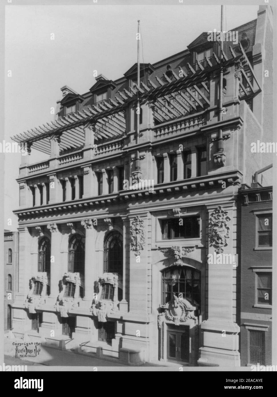 New York Yacht Club- (Exterior facade Stock Photo - Alamy