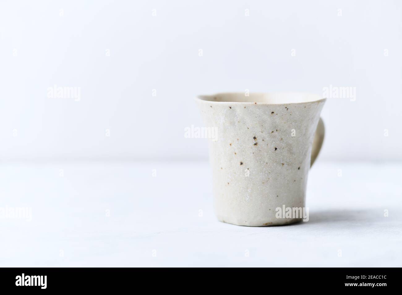 Traditional japanese ceramic hi-res stock photography and images - Alamy