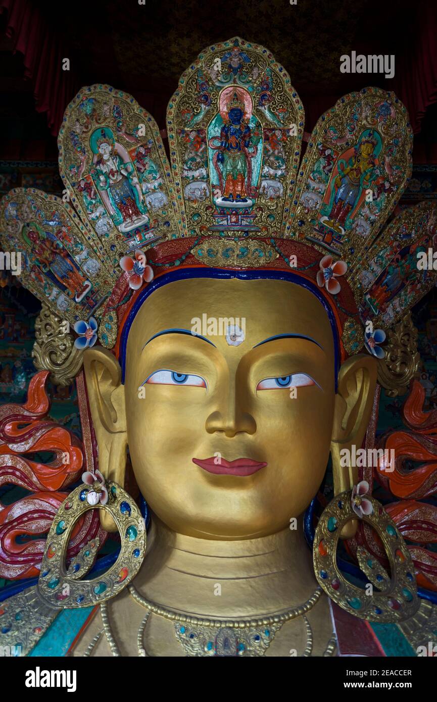 Border fine arts figurine hi-res stock photography and images - Alamy