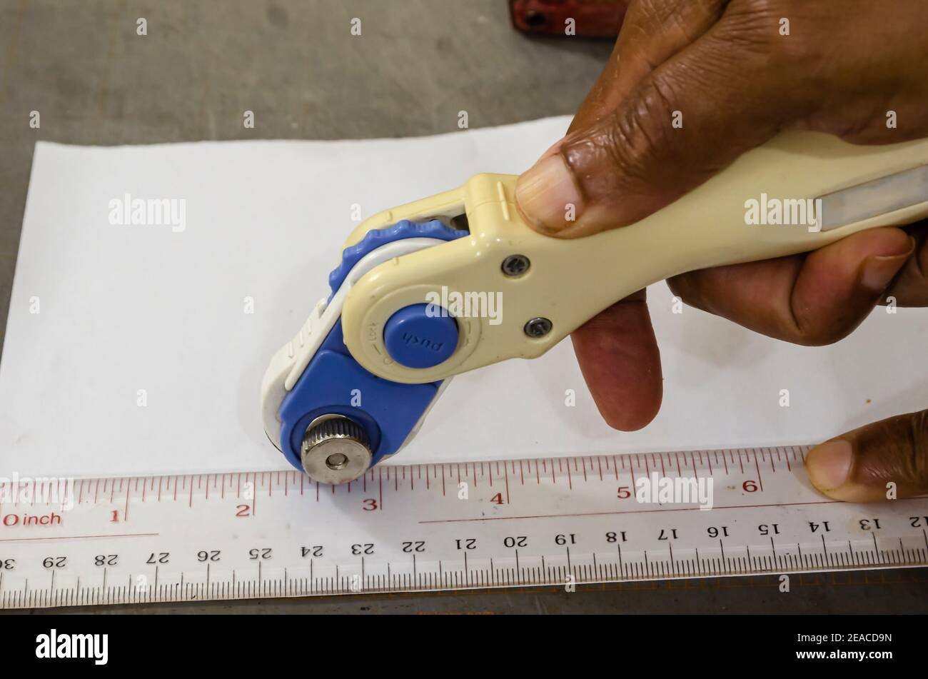 Hand held paper cutter hi-res stock photography and images - Alamy