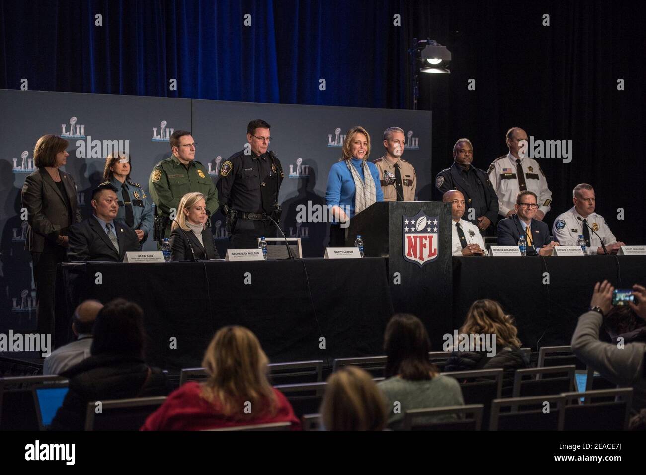 NFL Security Press Conference (39124011635 Stock Photo - Alamy