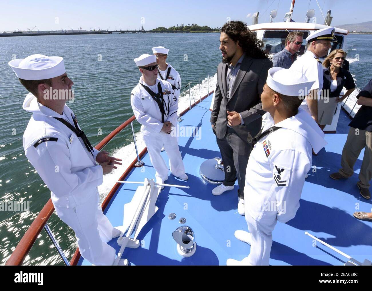 NFL players tour the USS Arizona Memorial in Pearl Harbor 160126 Stock ...