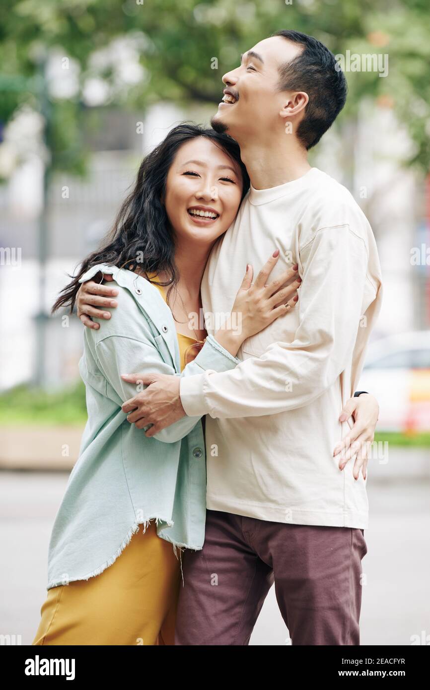 Happy Chinese couple in love Stock Photo - Alamy