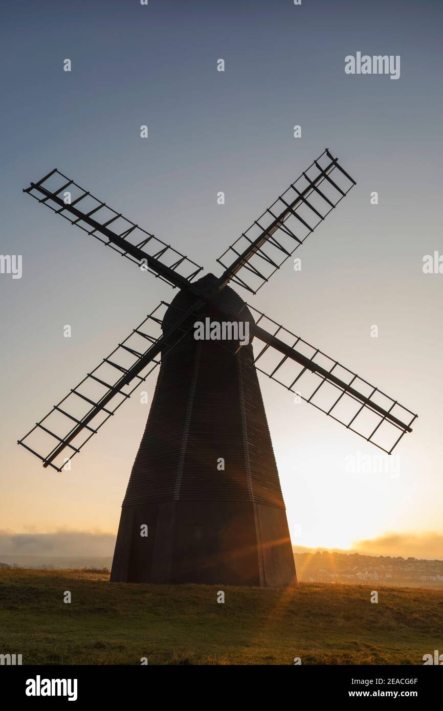 England, West Sussex, Brighton, Rottingdean, Silhouette of Rottingdean ...