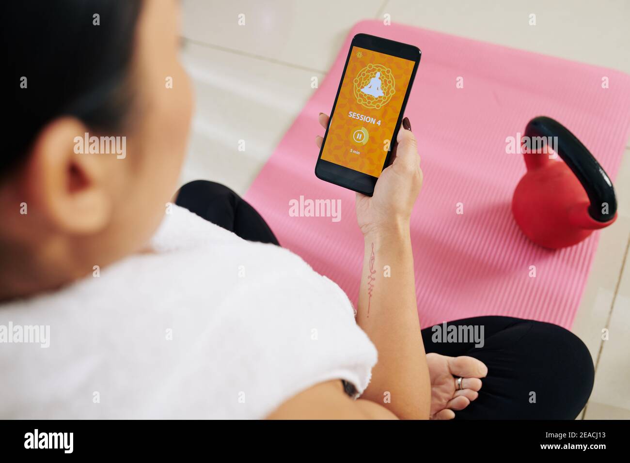 Yoga app hi-res stock photography and images - Alamy