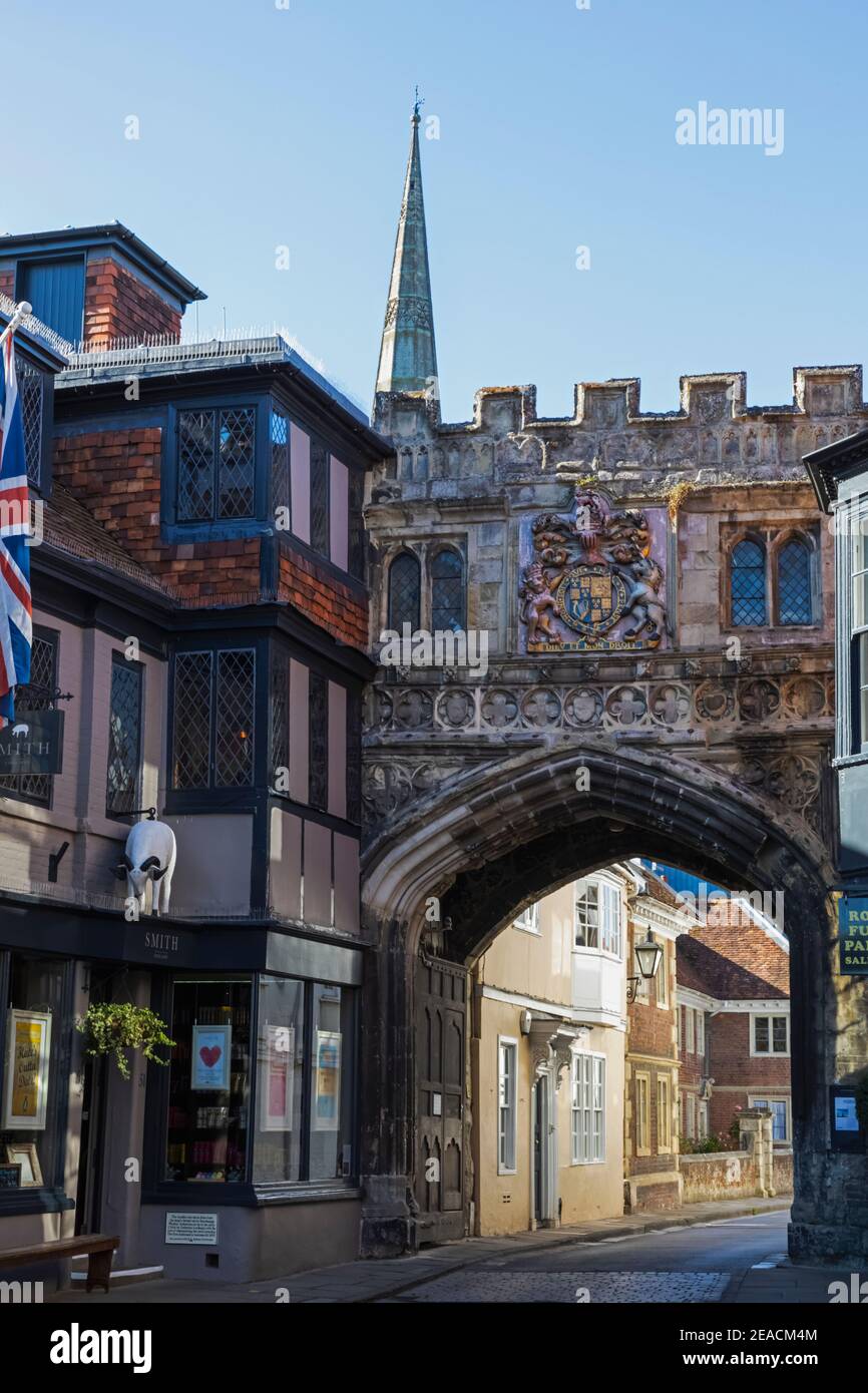 Salisbury cathedral close hi-res stock photography and images - Alamy
