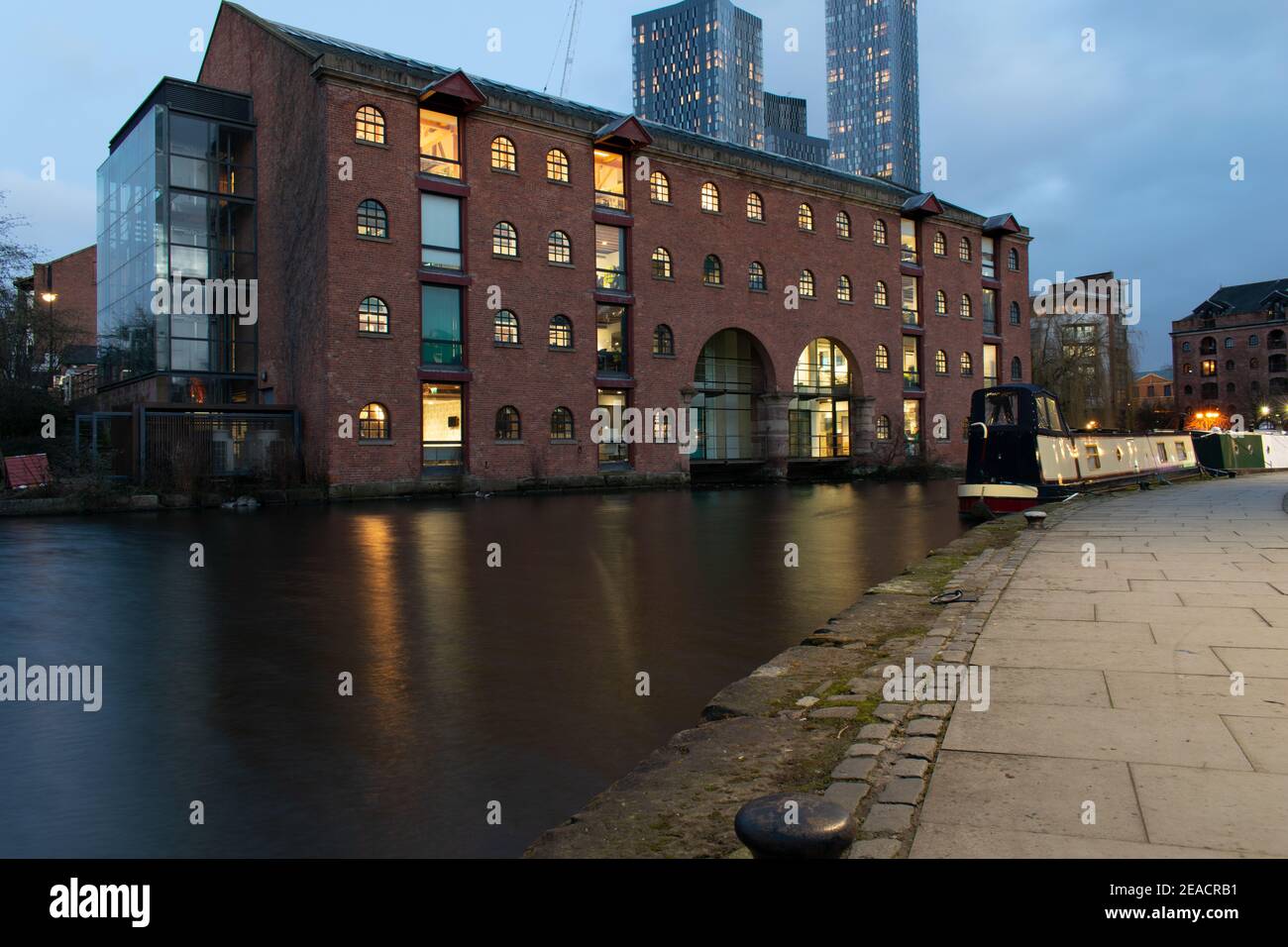 Castlefield basin manchester hi-res stock photography and images - Alamy