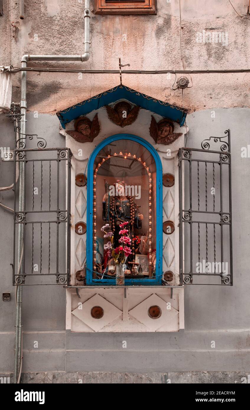 Kitsch altar hi-res stock photography and images - Alamy