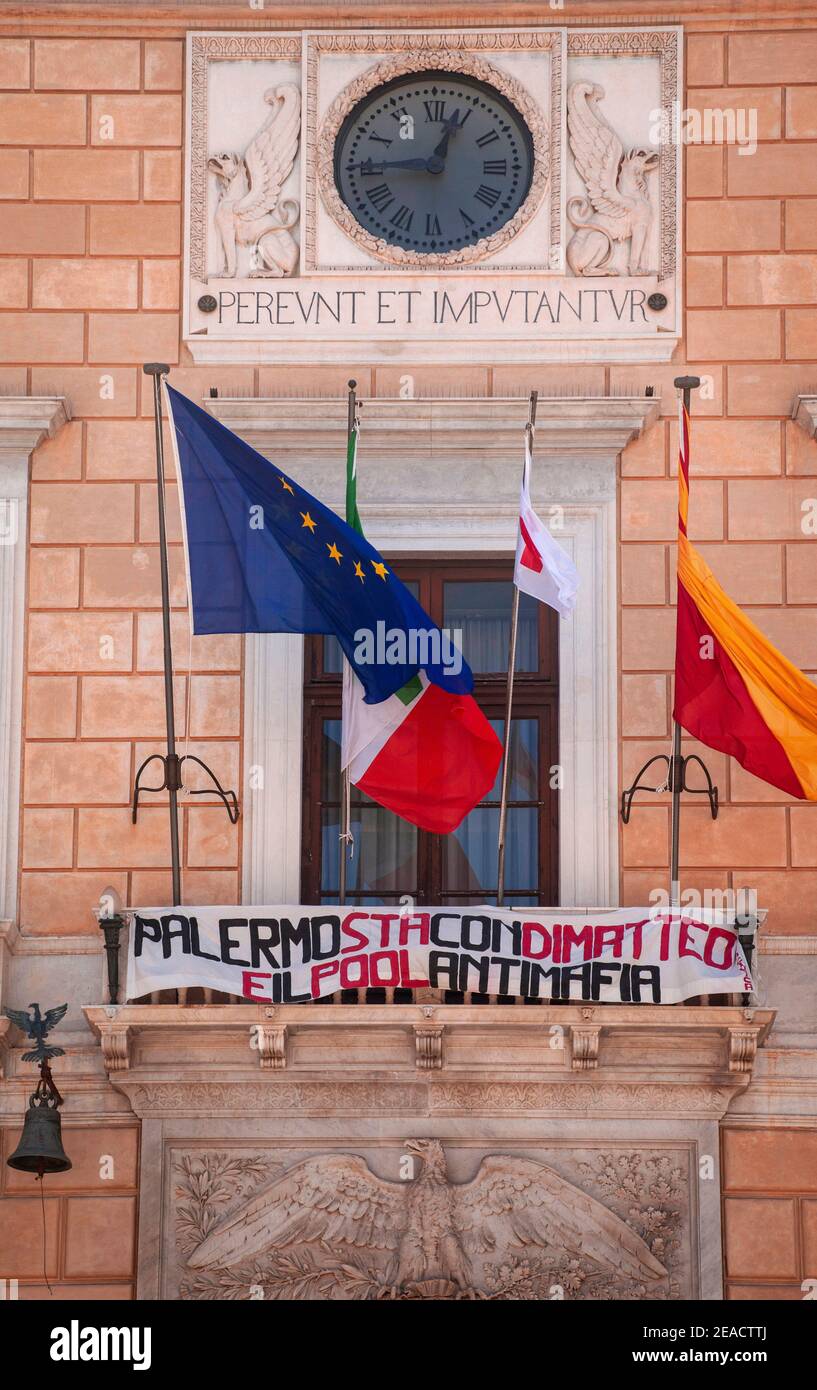 Piazza Pretoria, City Hall, Balcony, Palermo, Sicily, Capital, Big City ...