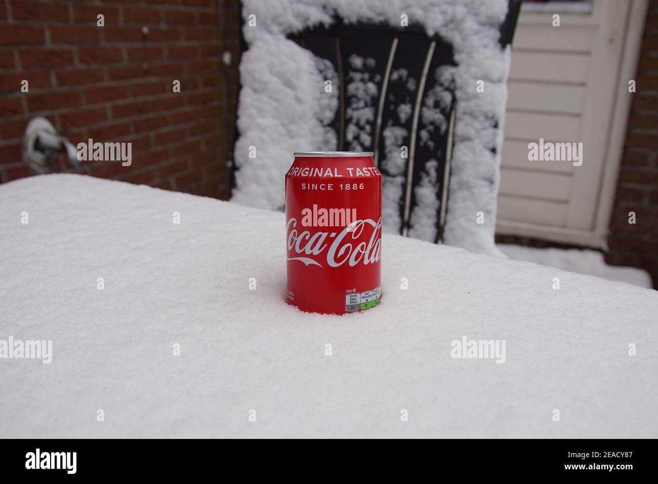 Coca cola original logo hi-res stock photography and images - Alamy