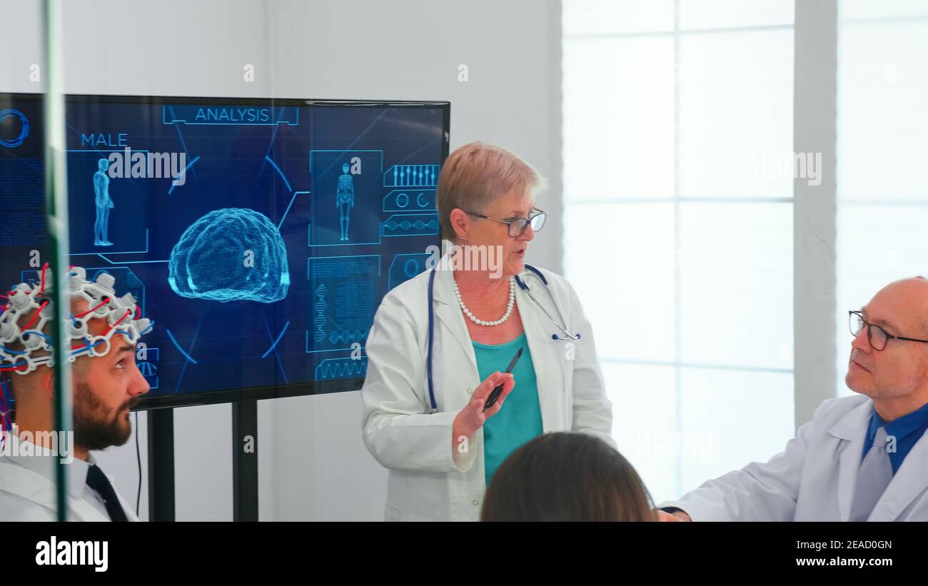 Brainwave electroencephalograph examination in hospital brainstorming ...