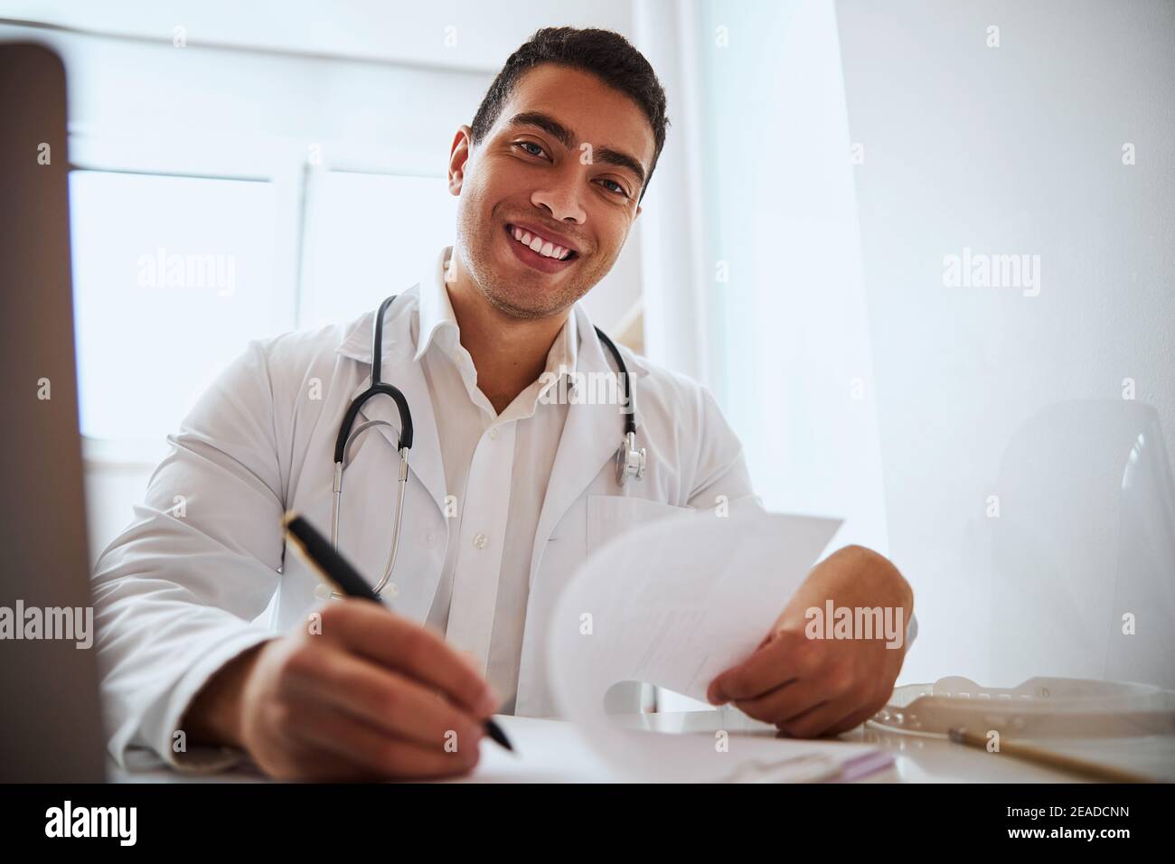 Smart medicine cabinet hi-res stock photography and images - Alamy