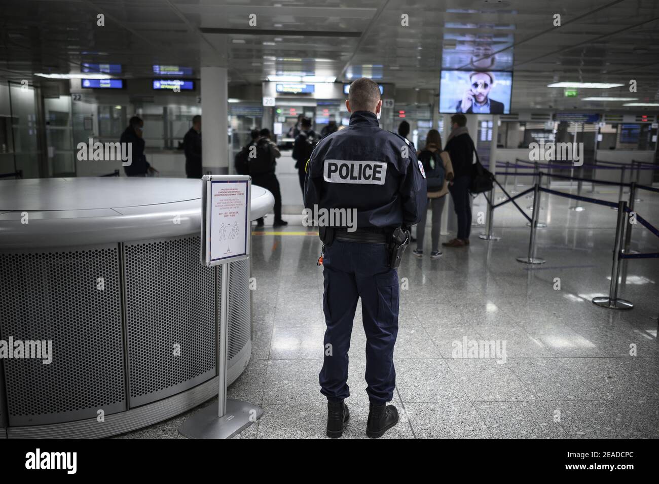 Border police (Police de l’Air et des Frontieres or PAF) carry out ...