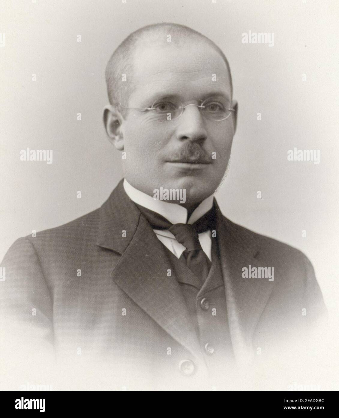 Nikolai burdenko hi-res stock photography and images - Alamy