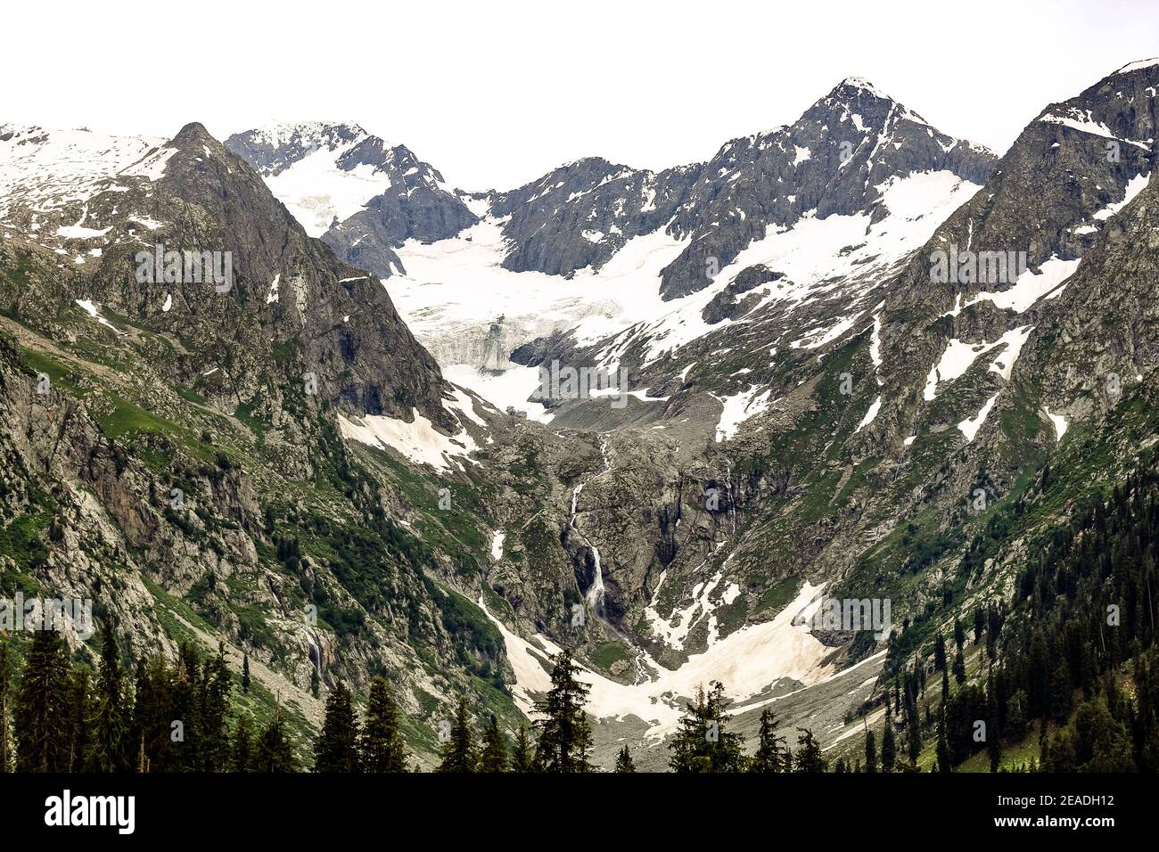 Kumrat valley pakistan hi-res stock photography and images - Alamy