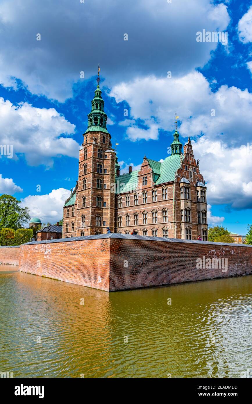 Rosenborg castle copenhagen cloud hi-res stock photography and images ...