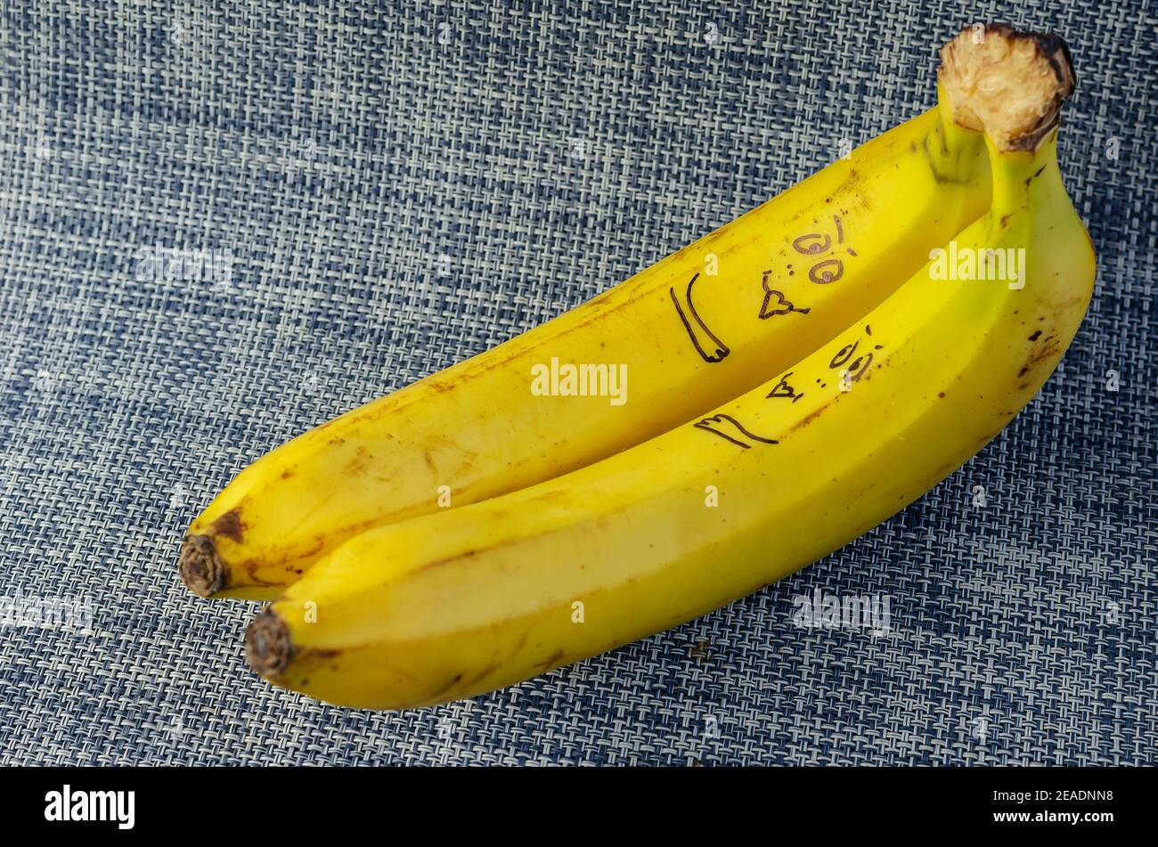 Funny bananas with eyes hi-res stock photography and images - Alamy