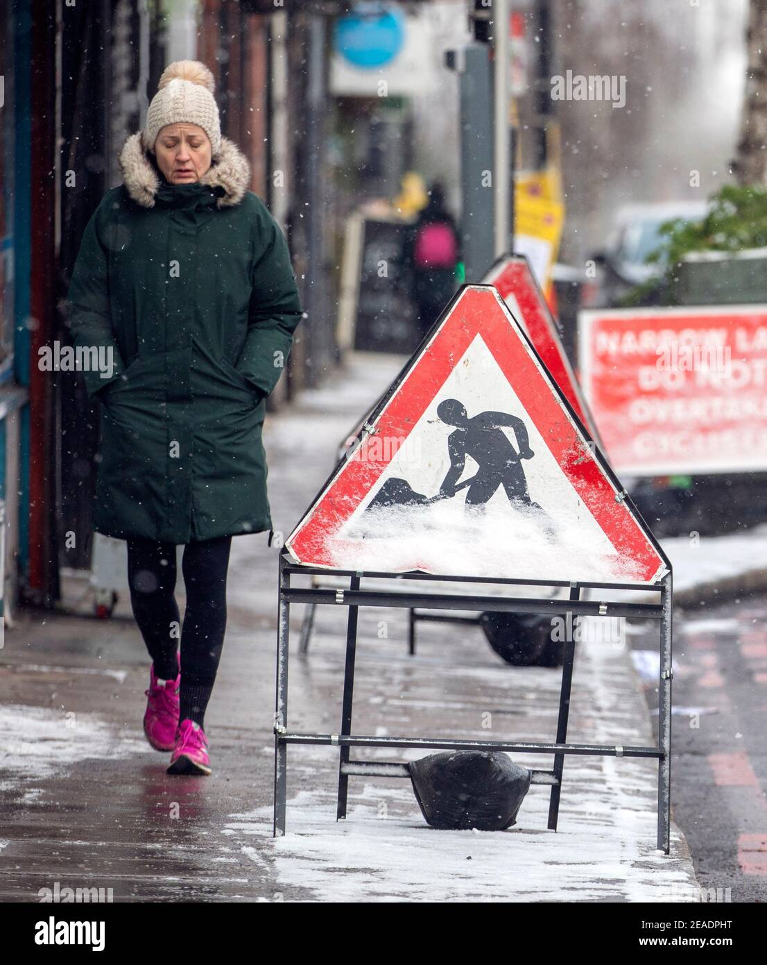 Empty roadworks too cold to work 9.2.21 Freezing cold weather and snow ...