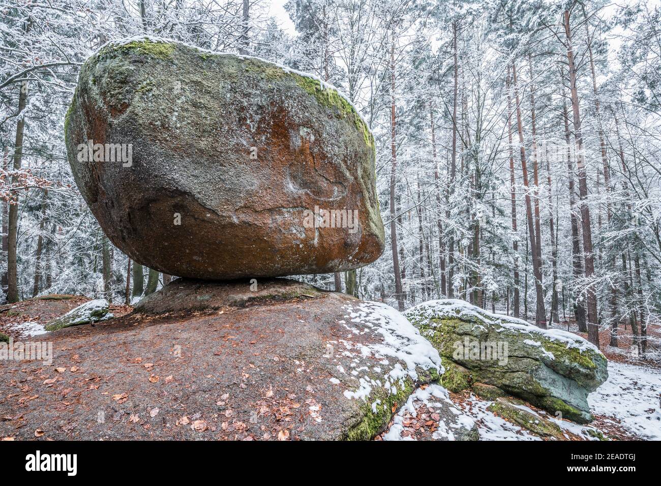 Wobble stone hi-res stock photography and images - Alamy
