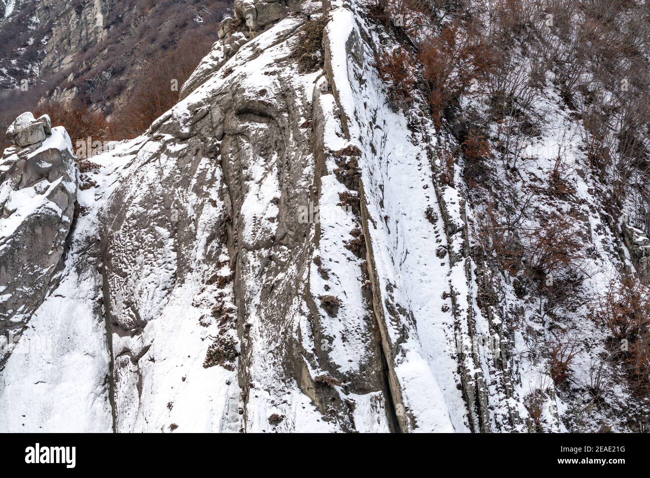 Mountain slope covered with snow Stock Photo - Alamy