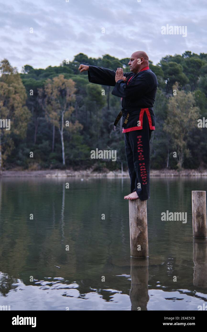 Outdoor karate lesson hi-res stock photography and images - Alamy