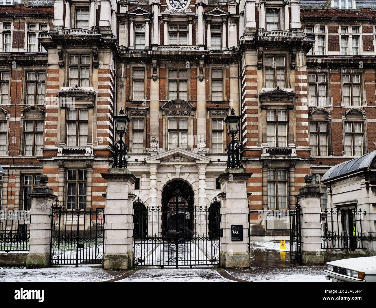 Blythe house london hi-res stock photography and images - Alamy