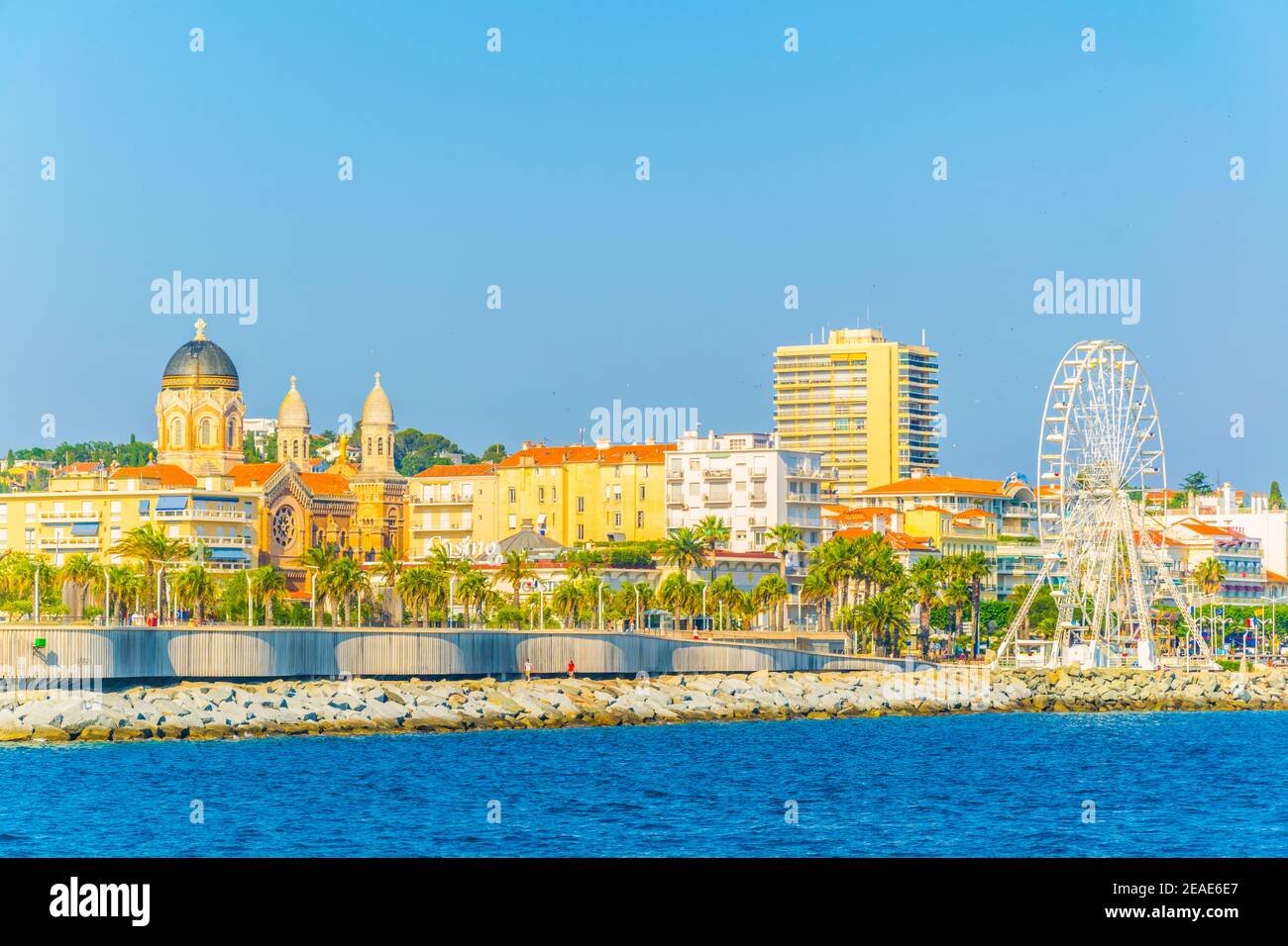 Old town saint raphael hi-res stock photography and images - Alamy