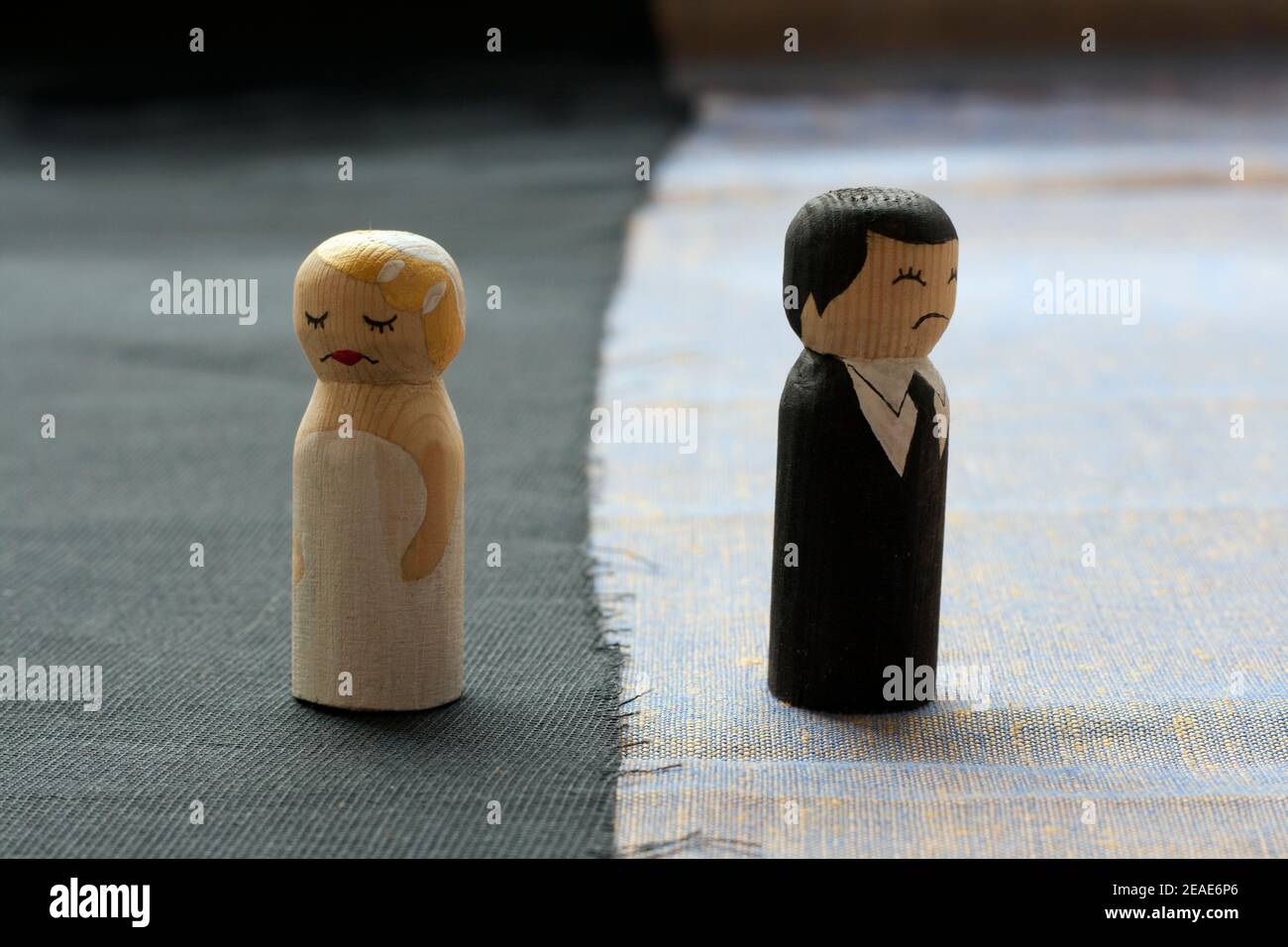 wife and husbend doodles in divorce process concept broken ...