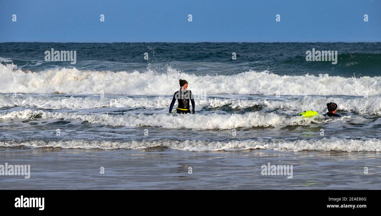CULLEN BAY MORAY FIRTH SCOTLAND SNOWY FEBRUARY MORNING WITH TWO ...