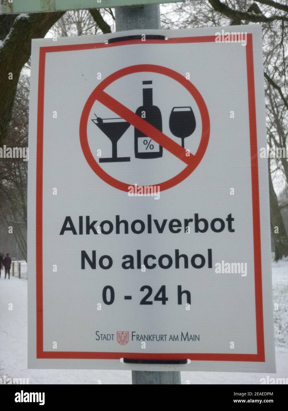 Alcohol ban hi-res stock photography and images - Alamy