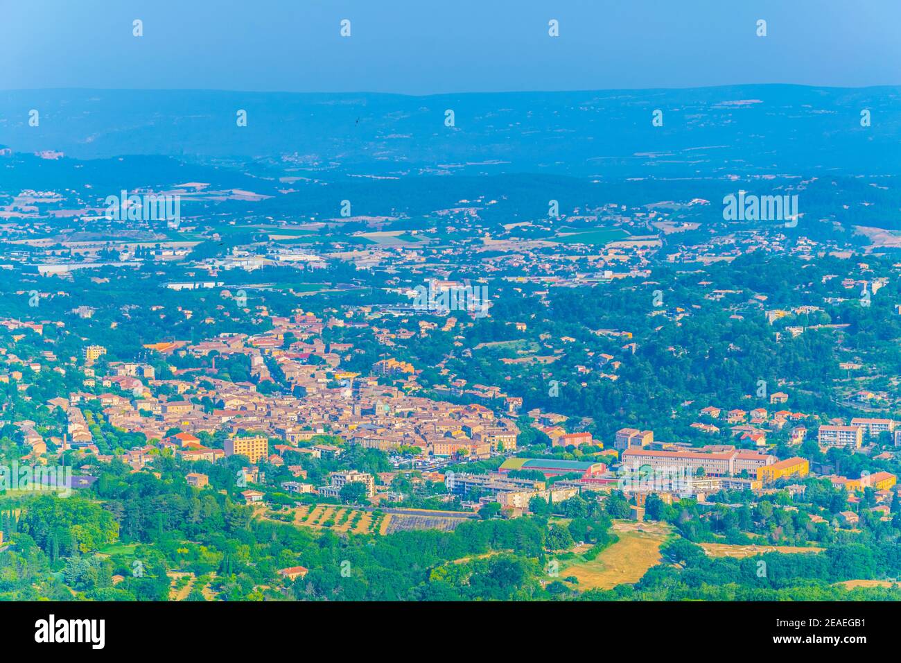 Aerial view of Apt town in France Stock Photo - Alamy