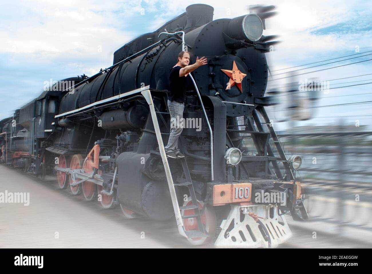 Man pulls train hi-res stock photography and images - Alamy
