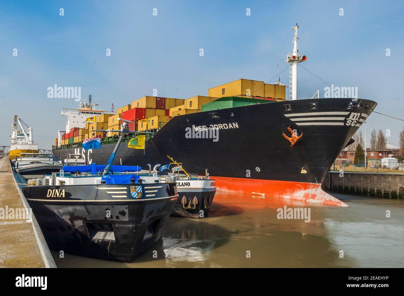 Container ship at the port of Antwerp Stock Photo - Alamy