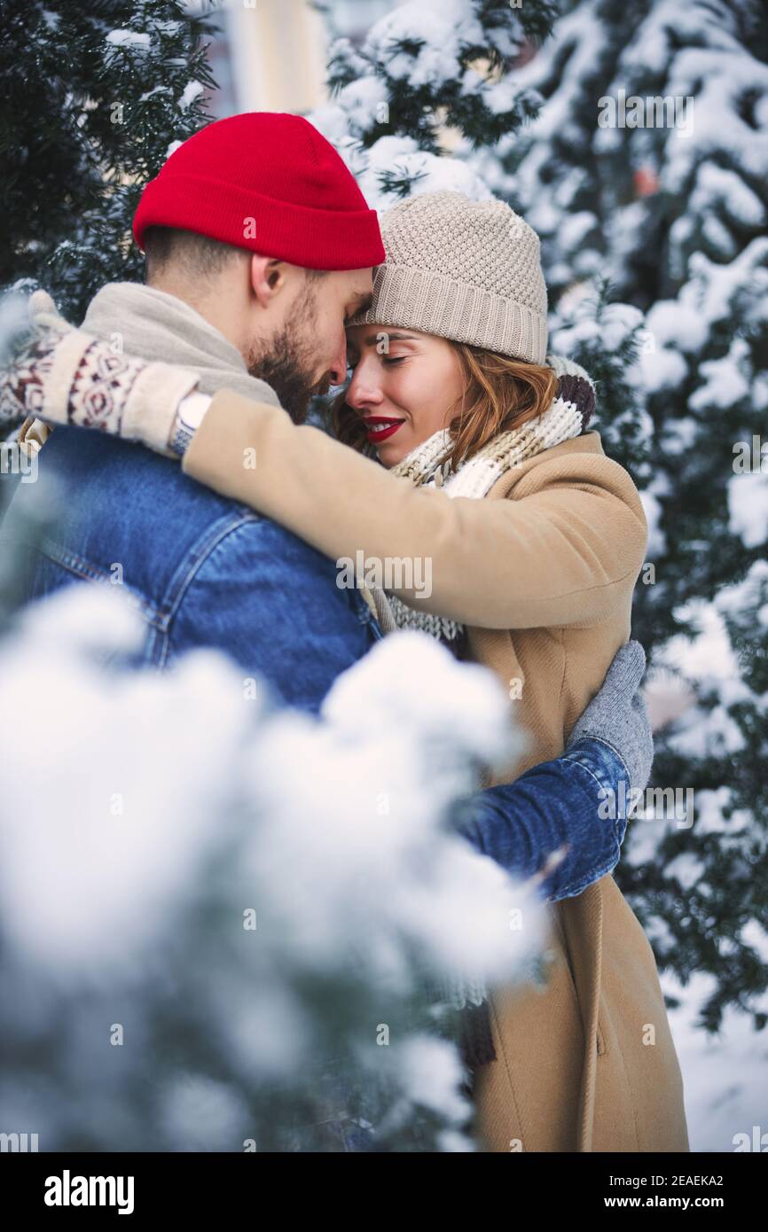 Happy couple among trees hi-res stock photography and images - Alamy