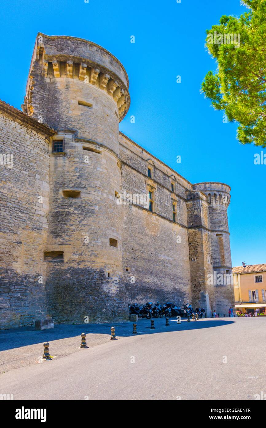Chateau de gordes hi-res stock photography and images - Alamy