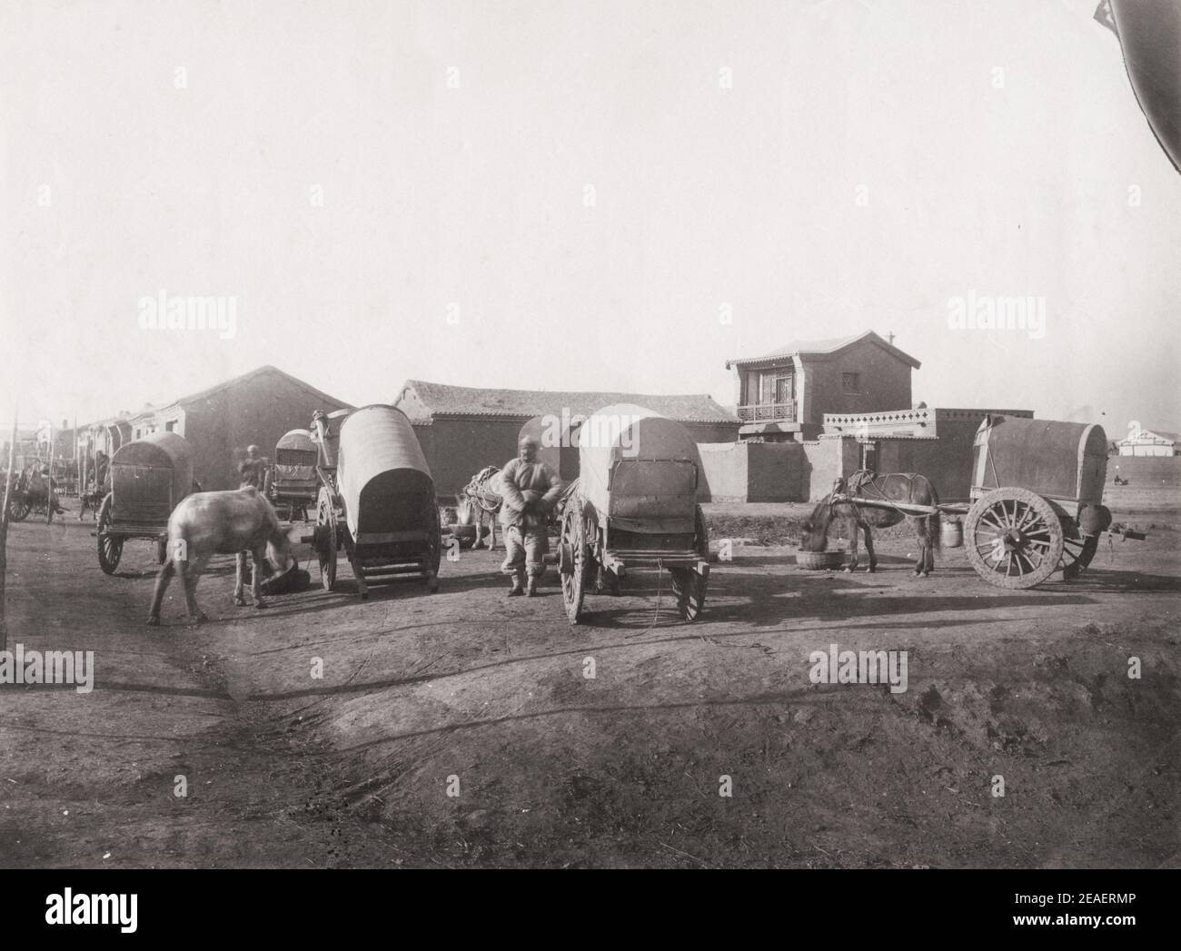 Travel transport 1900s hi-res stock photography and images - Alamy