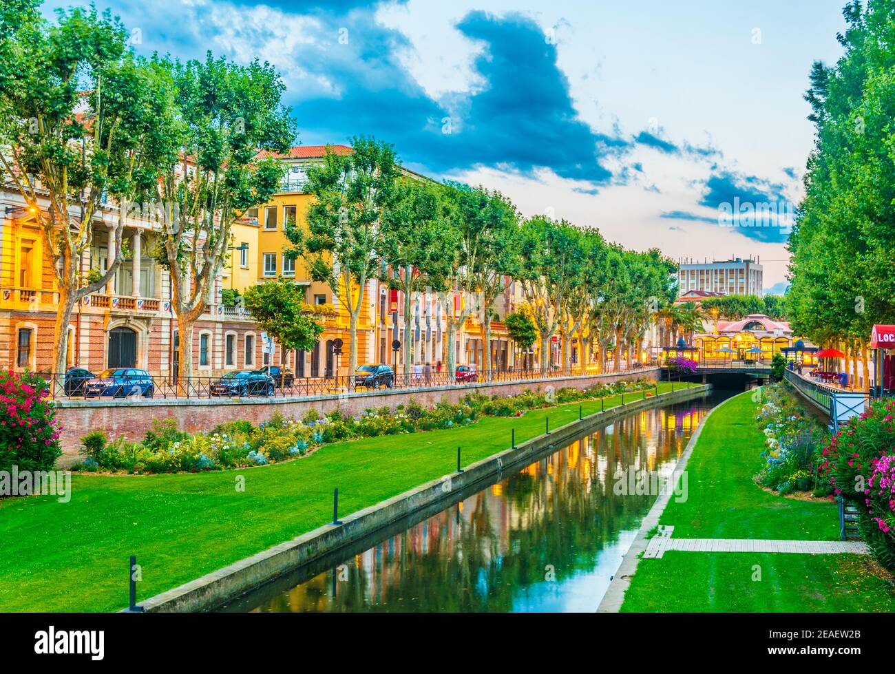 Perpignan street view france hi-res stock photography and images - Alamy
