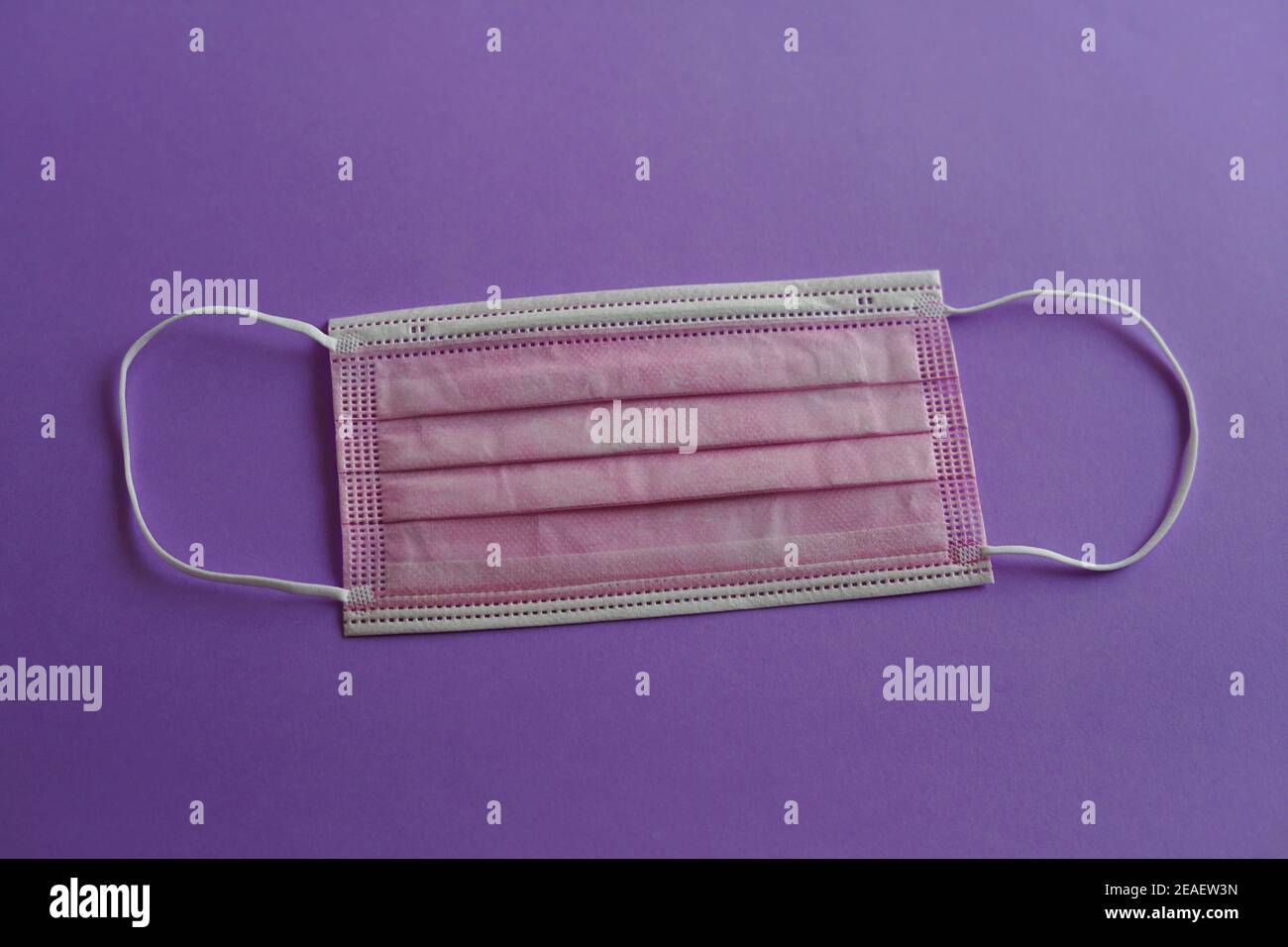 Pink face mask hi-res stock photography and images - Alamy