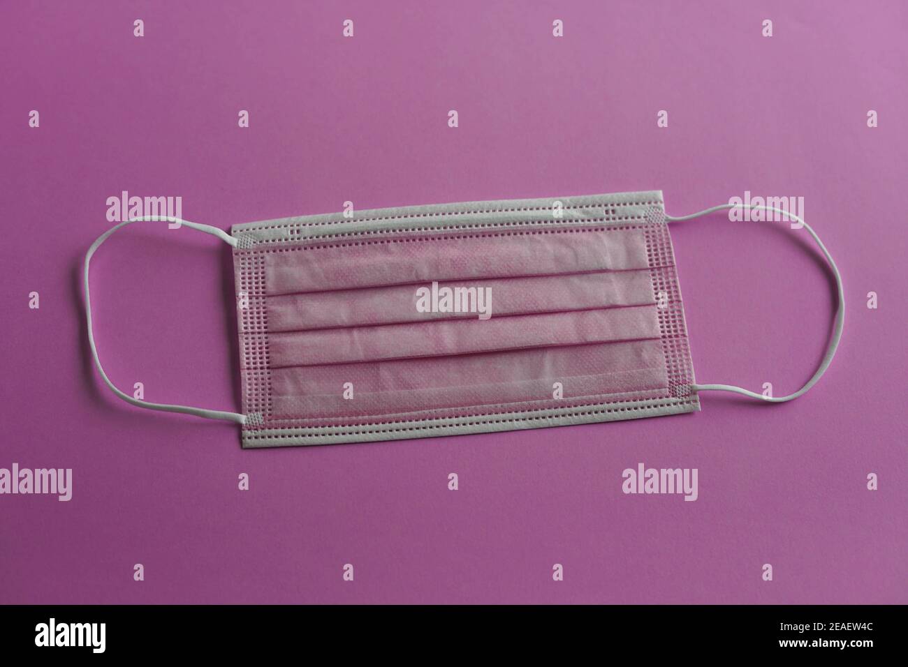 Pink face mask hi-res stock photography and images - Alamy
