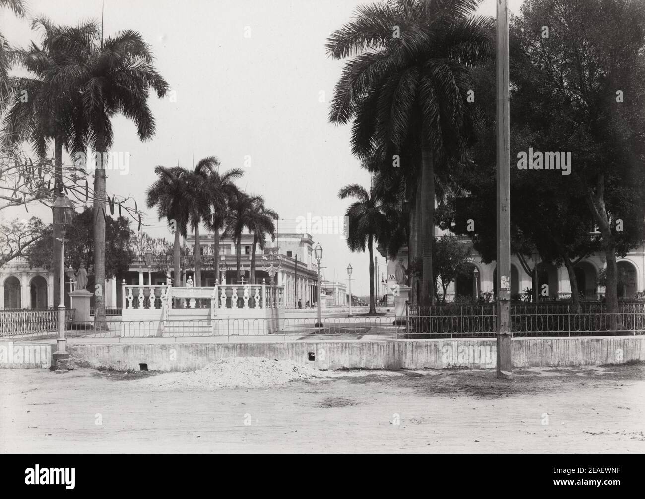 c.1900 photograph - Cuba: street scene Cienfuegos Stock Photo - Alamy