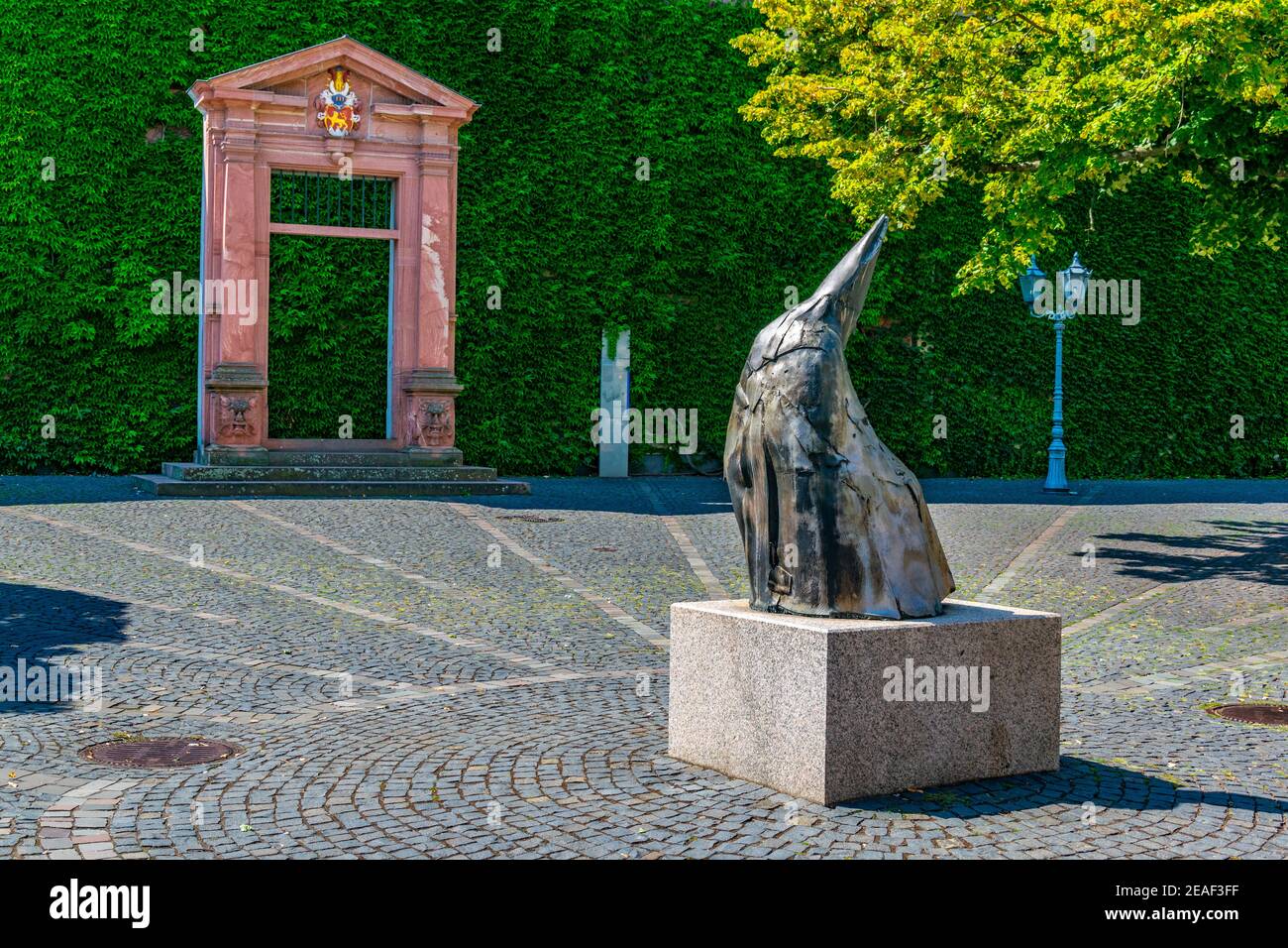 Mainz city germany sculpture hi-res stock photography and images - Alamy