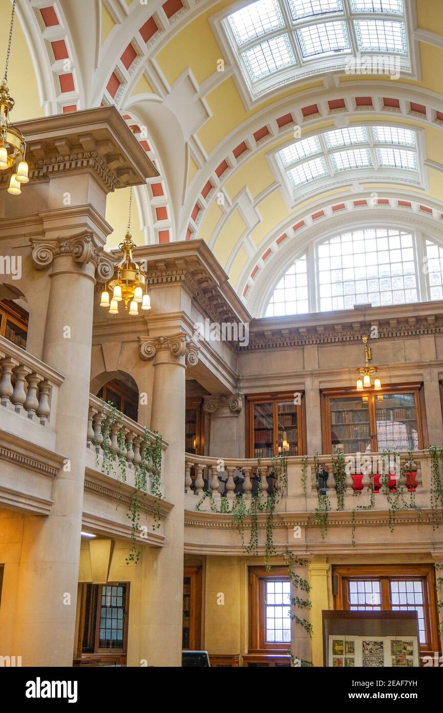Liverpool Central Library Stock Photo - Alamy