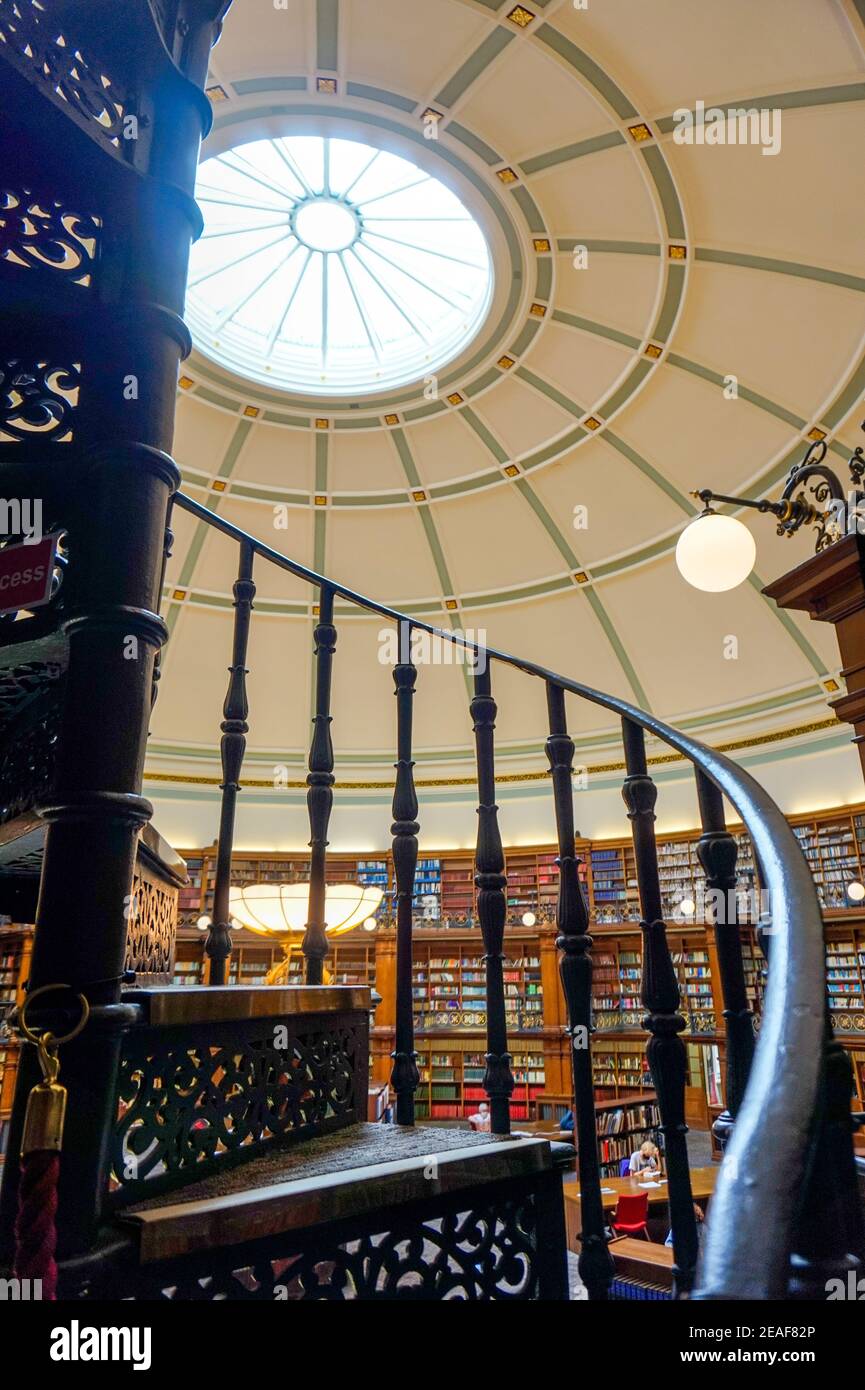 Liverpool Central Library Stock Photo - Alamy