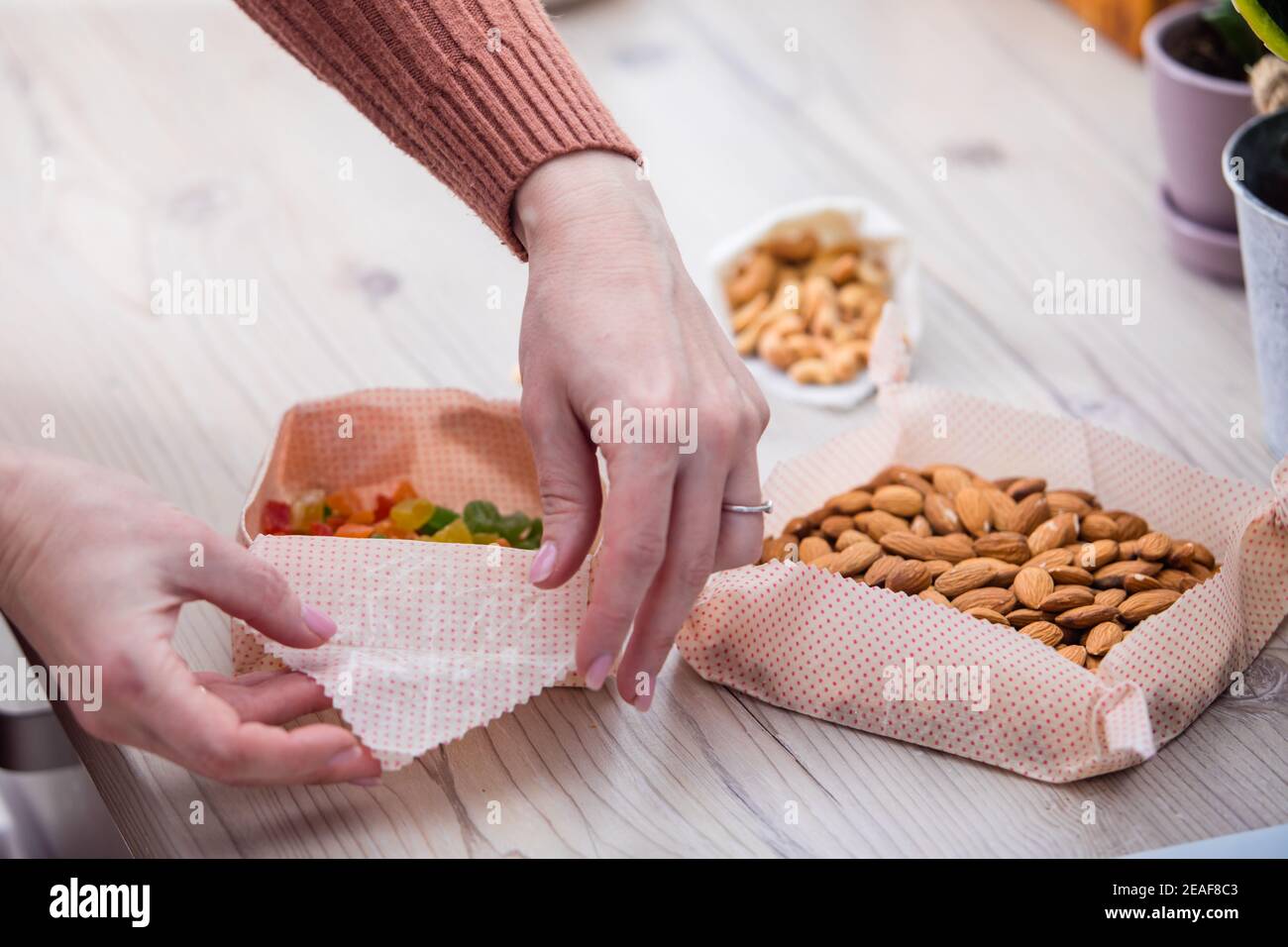 Take away food in wrapper hi-res stock photography and images - Alamy