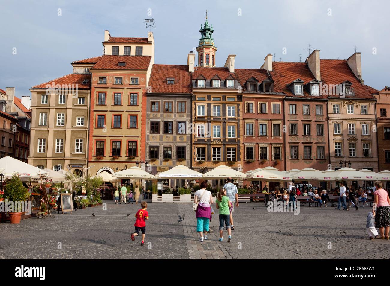 Poland Warsaw Old Town Square (Rynek Starego Miasta Stock Photo - Alamy