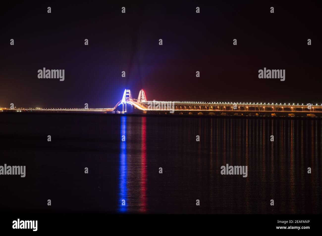 Kerch strait bridge construction hi-res stock photography and images ...