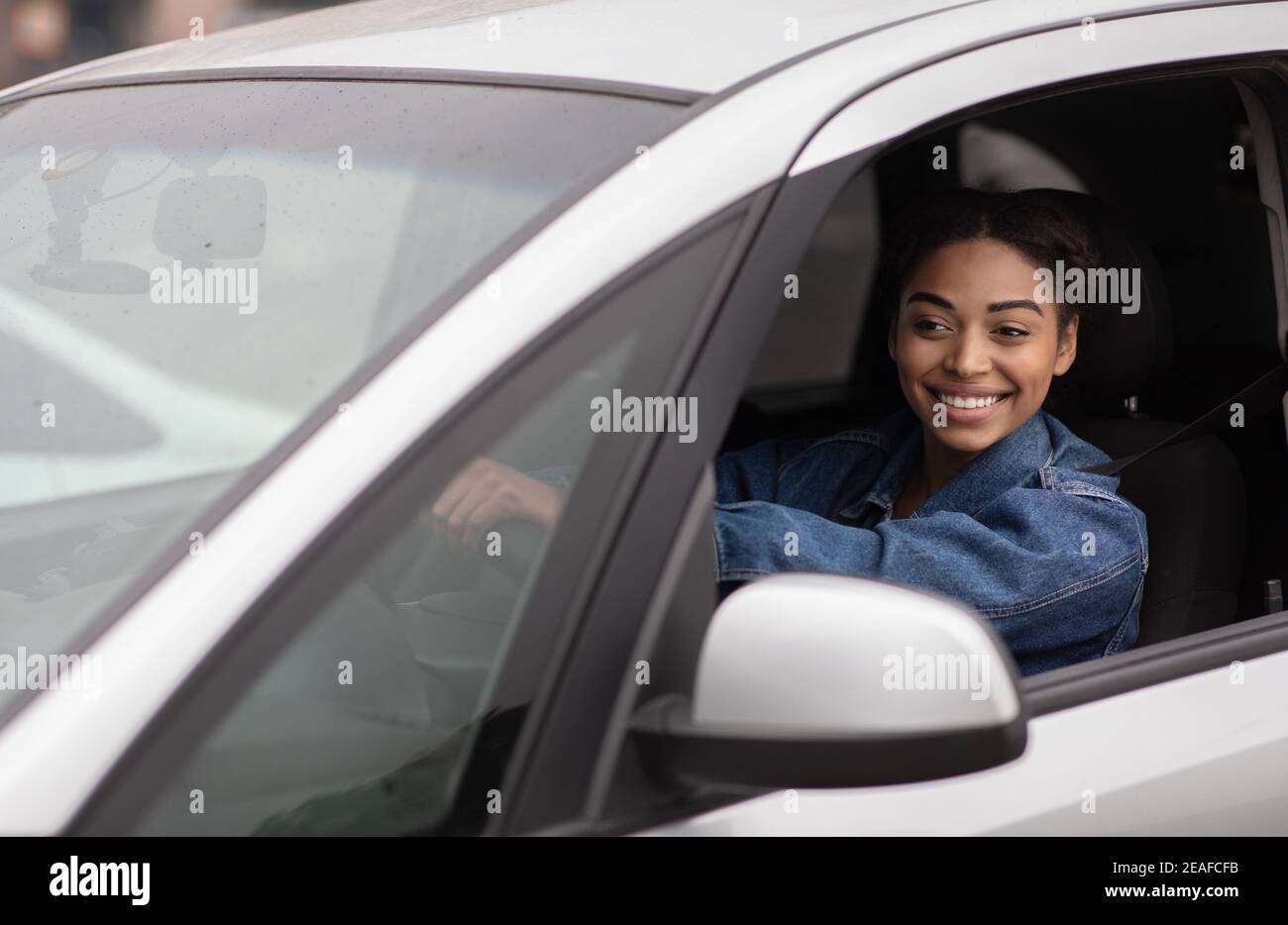 Traffic jams, routine commute and funny taxi driver Stock Photo - Alamy