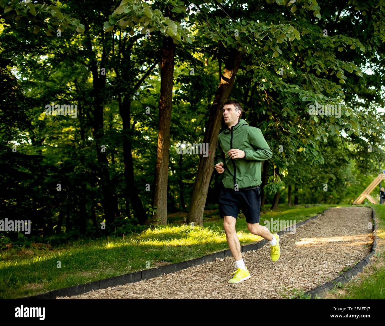 Man running in sportswear outdoor hi-res stock photography and images ...