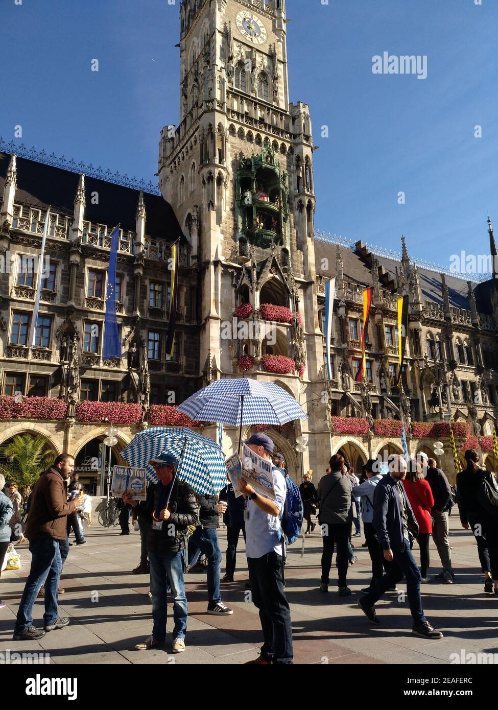 Munich town square hi-res stock photography and images - Alamy